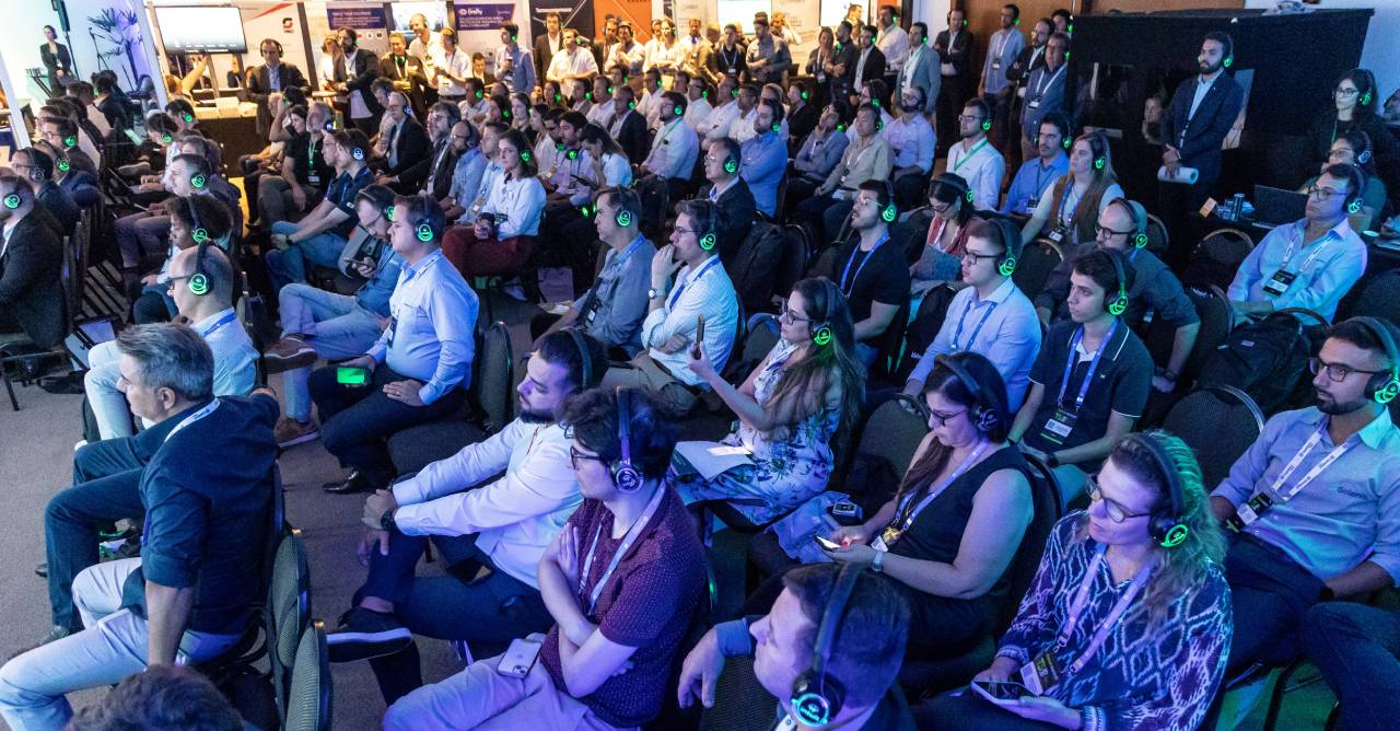 Tissue Summit Brasil 2025 encerra primeiro dia de atividades com painel ...